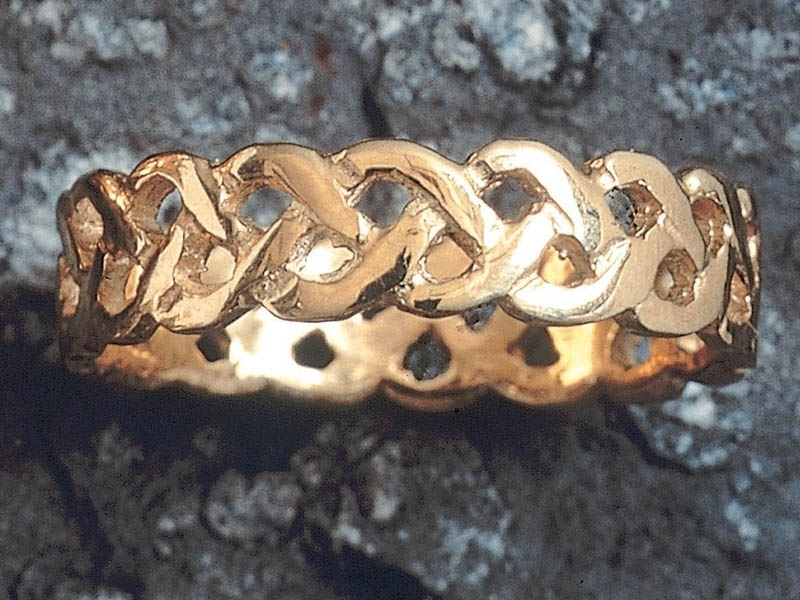 9ct Gold Plait Knotwork Ring (G092r) | Rhiannon Jewellery